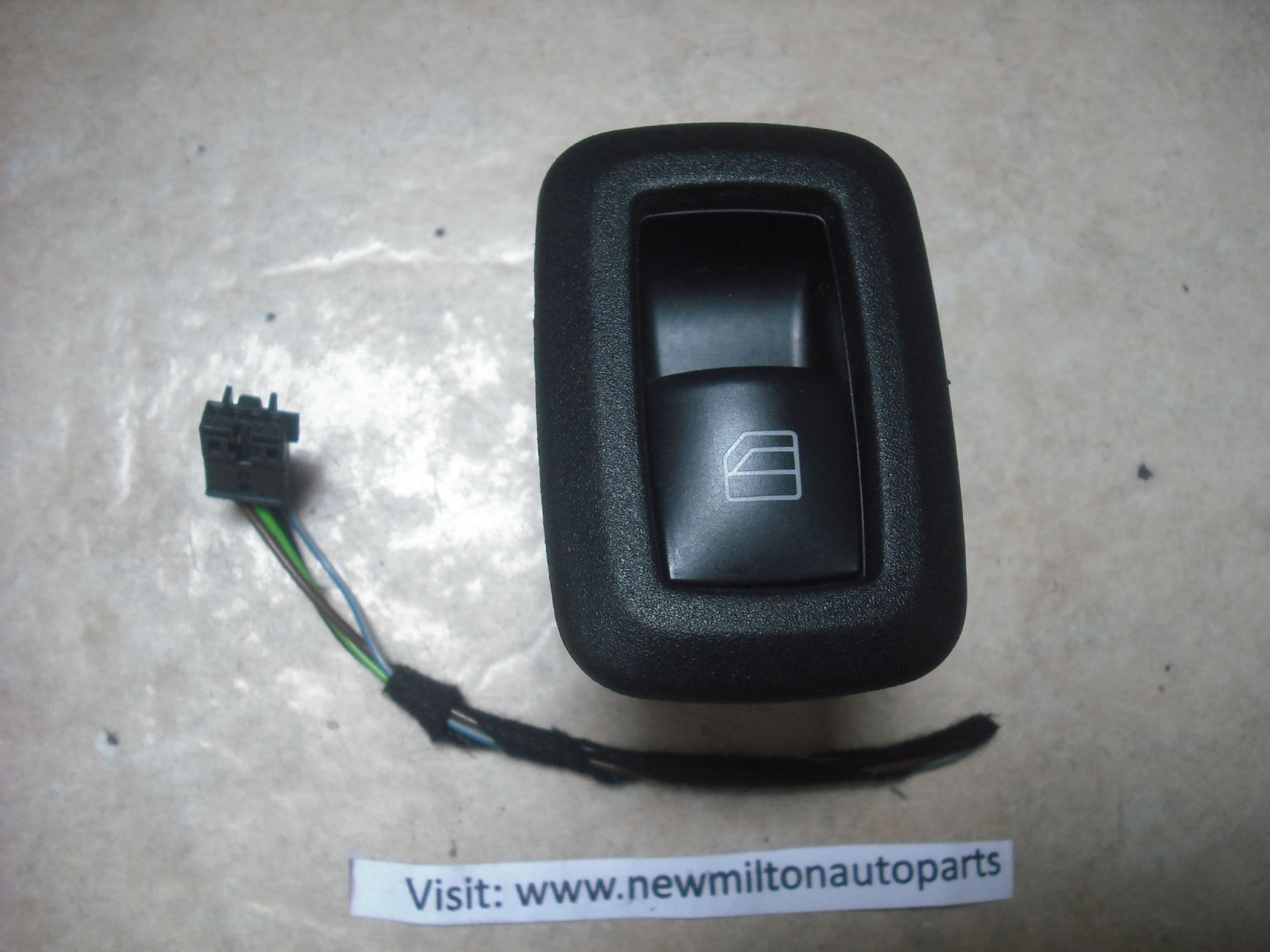 A2518200510 A GENUINE MERCEDES BENZ W245 B CLASS B180 ELECTRIC DOOR ...