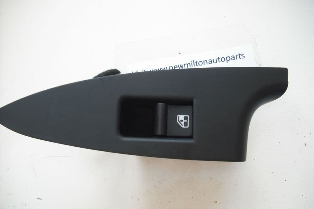ALFA ROMEO GIULIETTA 2009-2018 REAR DOOR ELECTRIC WINDOW SWITCH LEFT SIDE