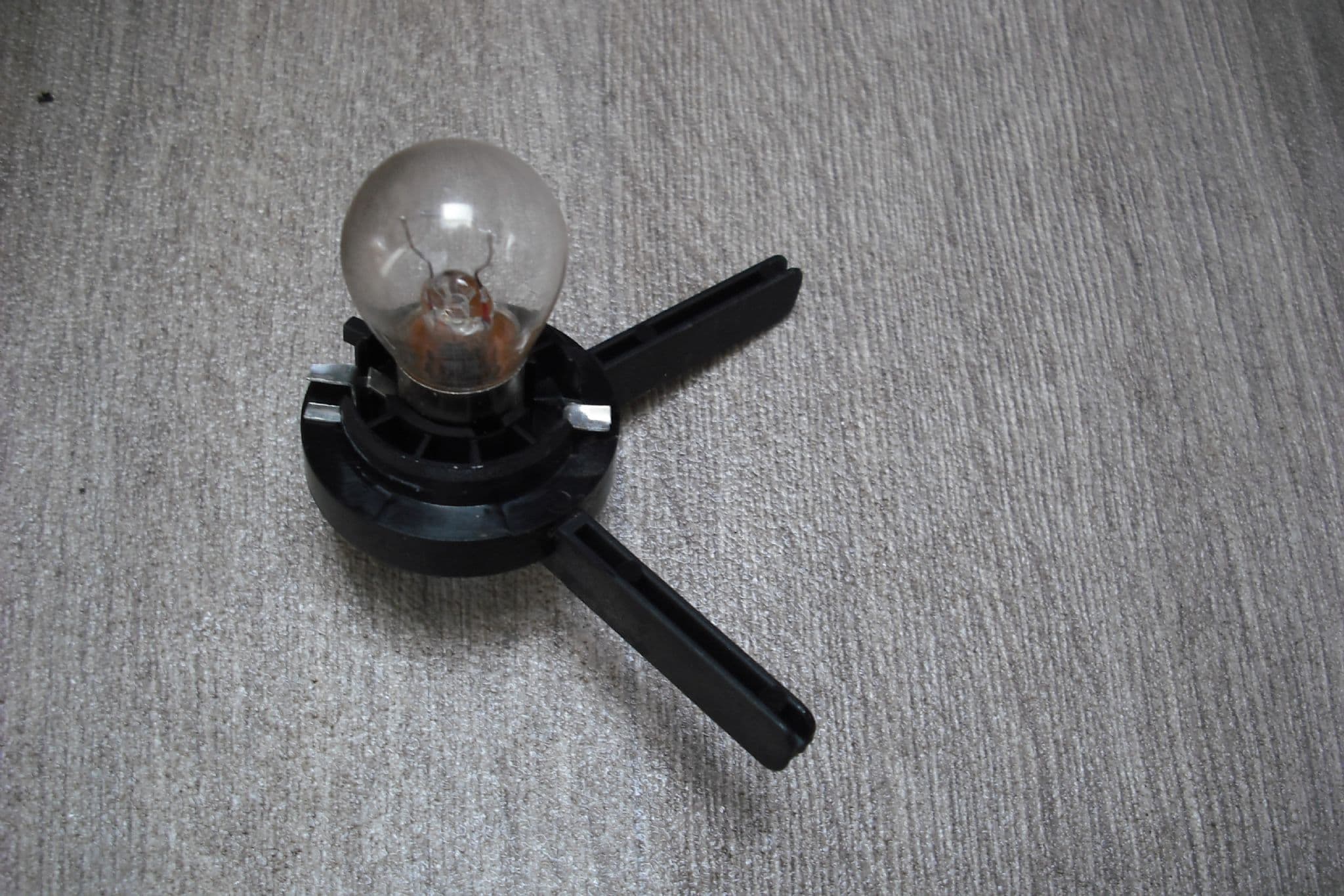 BMW MINI R55 R56 REAL LIGHT LOWER BULB HOLDER