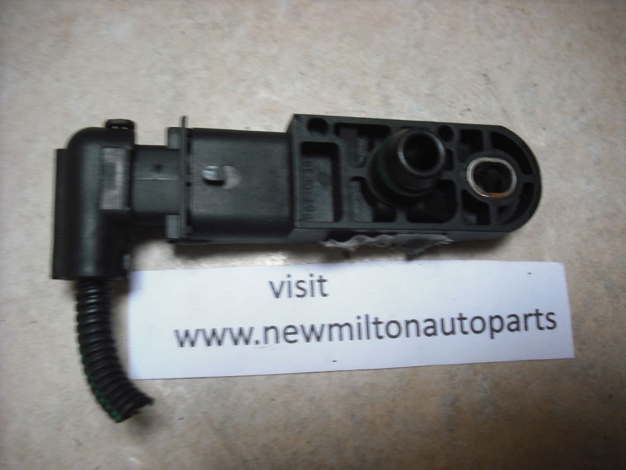 BOSCH 0281002566 8200168253 A GENUINE RENAULT MEGANE / LAGUNA MAP ...