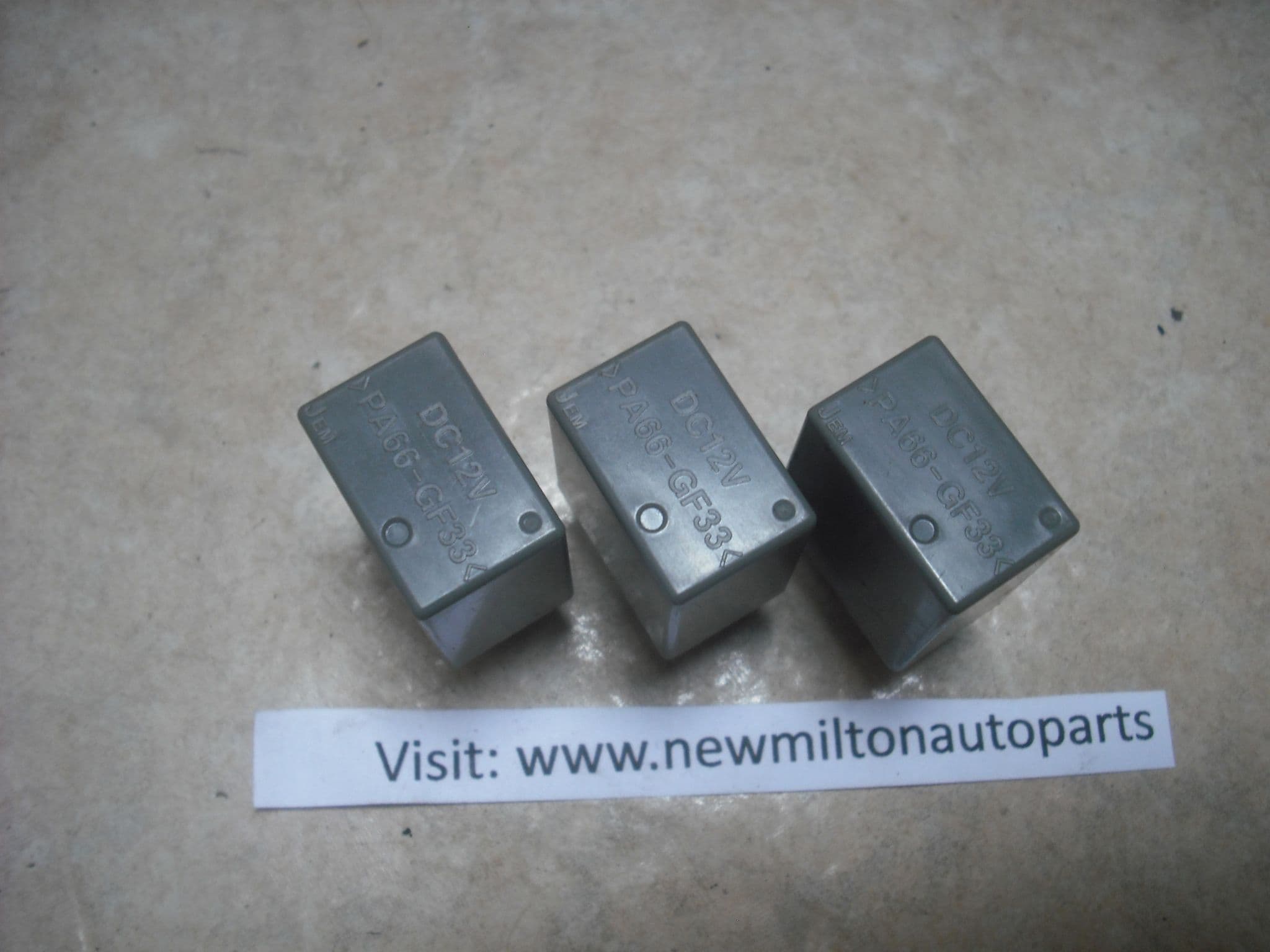 DC12V PA66-GF33 GREY 3 GENUINE DAEWOO CHEVROLET MATIZ RELAYS