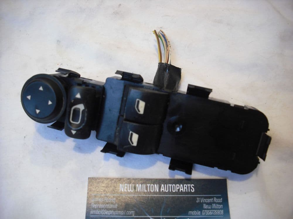 GENUINE PEUGEOT 307 DRIVERS DOOR ELECTRIC WINDOW SWITCHES 2001-2008