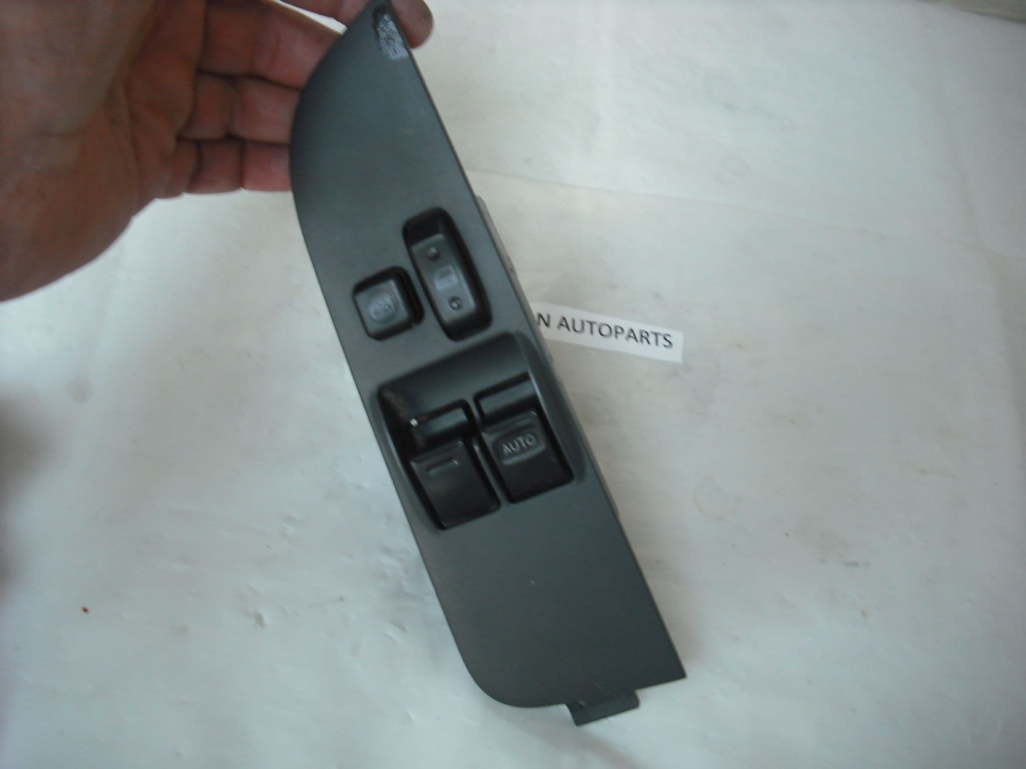 GENUINE TOYOTA COROLLA DRIVERS DOOR ELECTRIC FRONT DOOR WINDOW SWITCHES ...