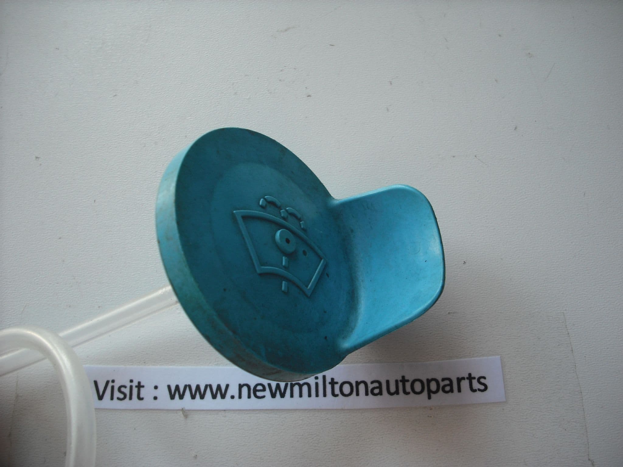 HONDA CIVIC MK7 WINDOW WINDSCREEN WATER RESERVOIR BOTTLE CAP AND CORD