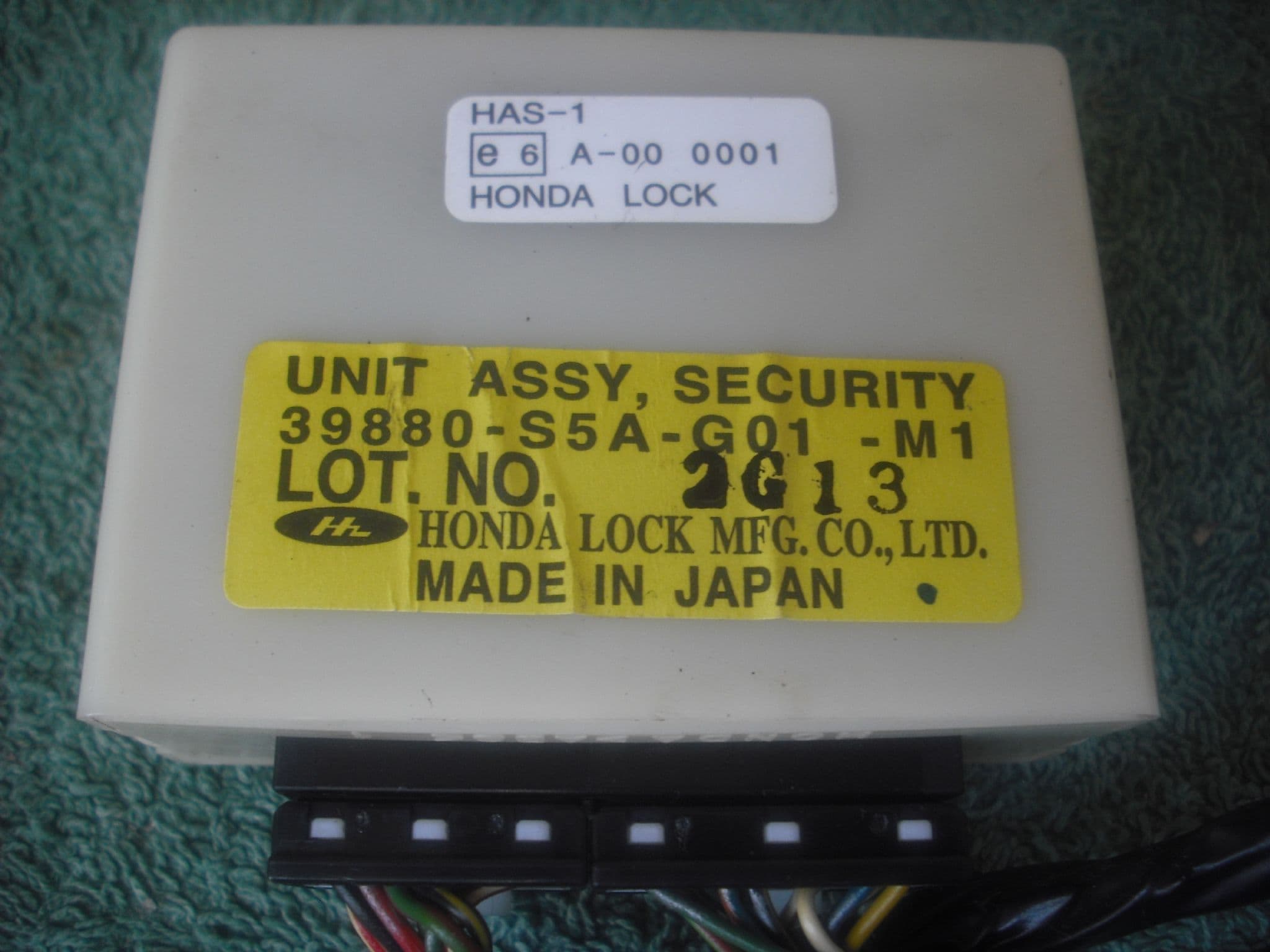 HONDA CRV MK2 DOOR LOCK CONTROL MODULE 39880-S5A-G01 - M1
