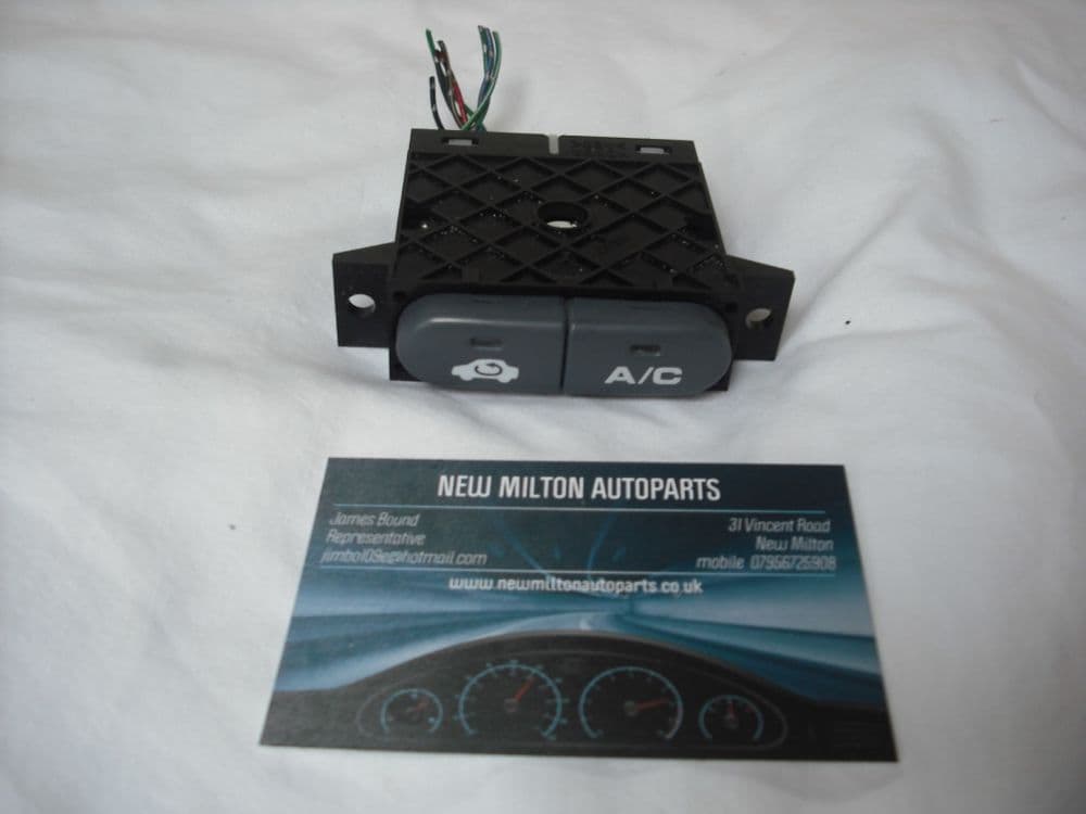 HONDA HRV A/C HEATING AND CIRCULATION SWITCHES