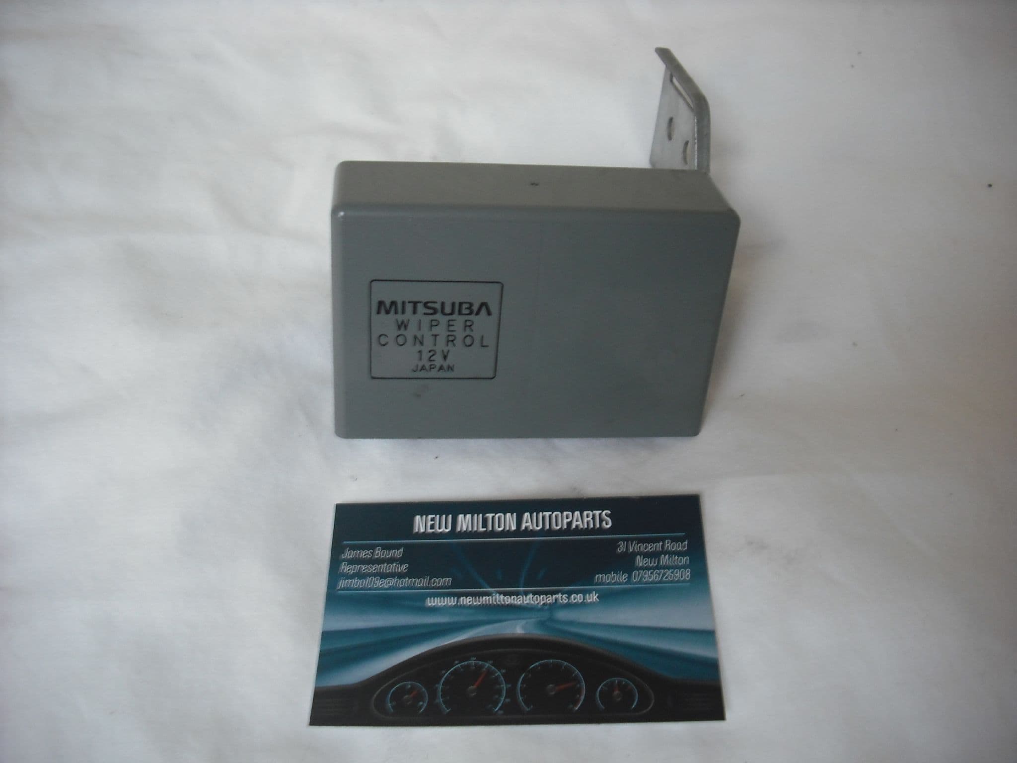 HONDA HRV FRONT INTERMITTENT WINDSCREEN WIPER CONTROL RELAY MODULE MITSUBA