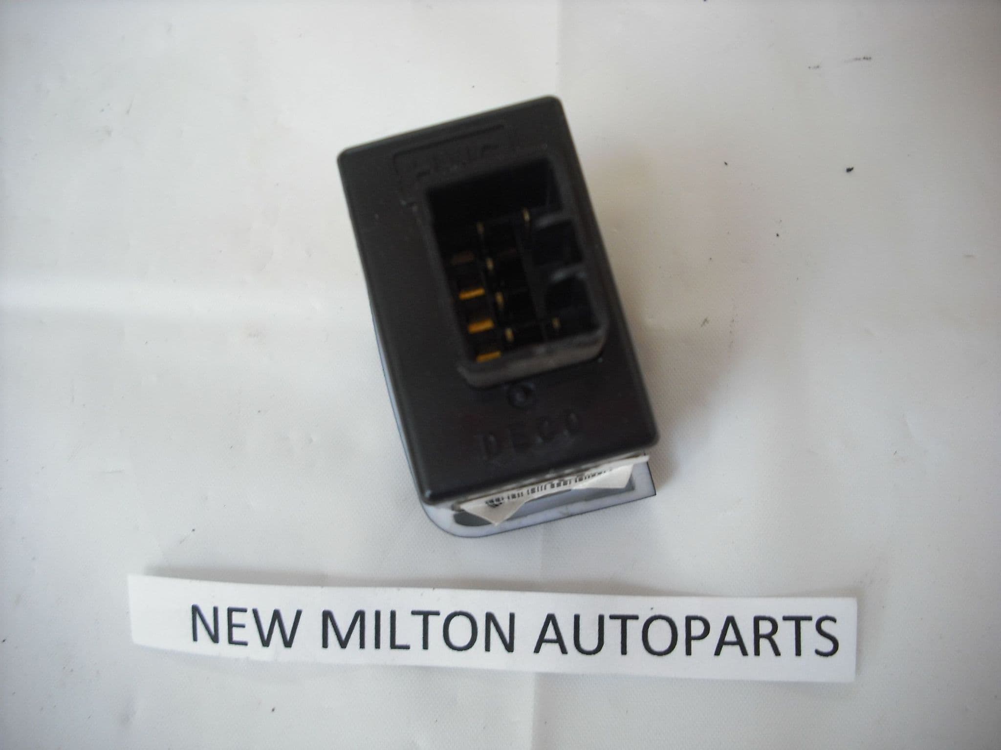 HYUNDAI ACCENT HEADLIGHT HEADLAMP ADJUSTMENT SWITCH