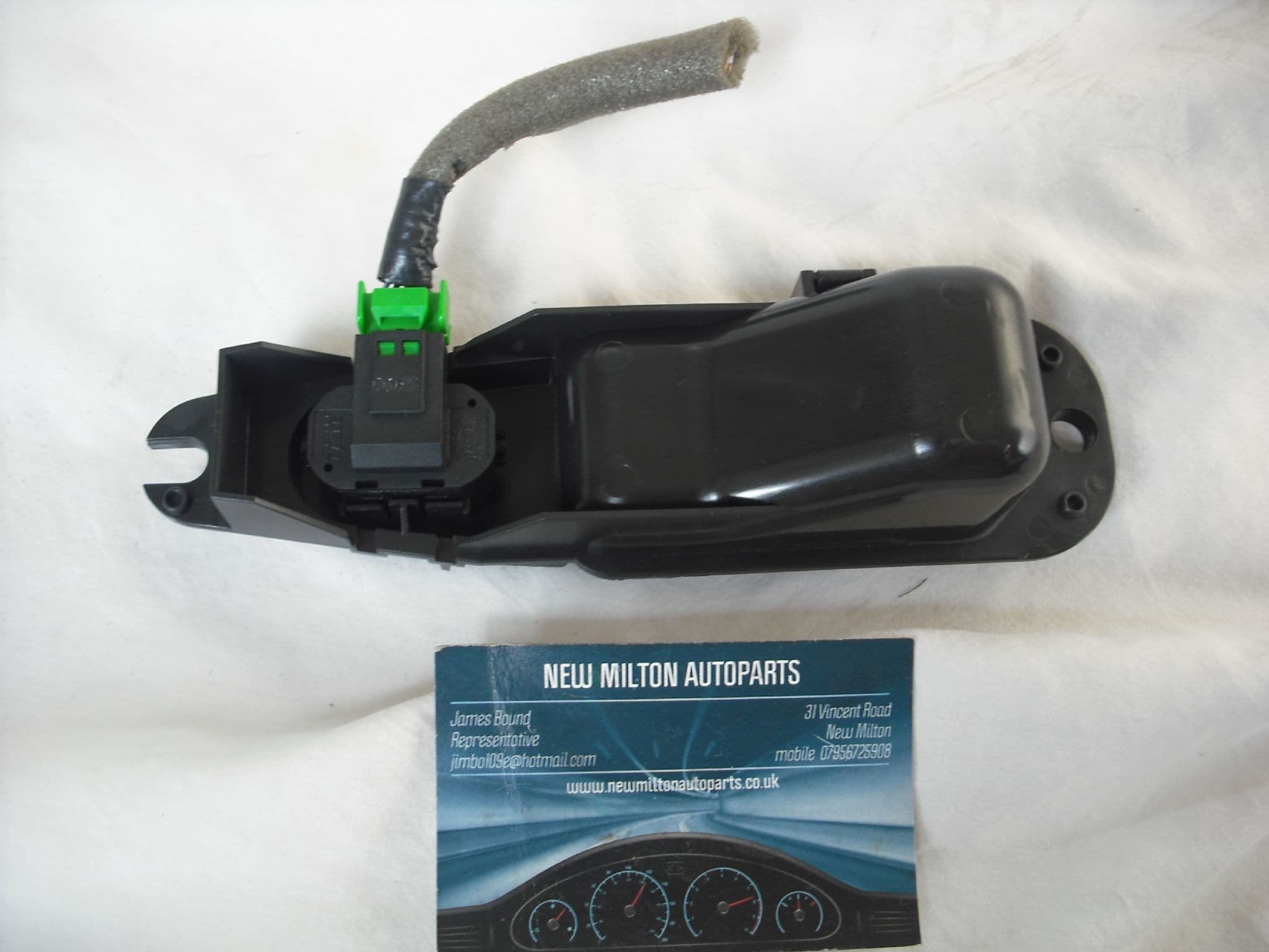 JAGUAR S TYPE FRONT N/S LEFT PASSENGER DOOR ELECTRIC WINDOW SWITCH RHD CARS