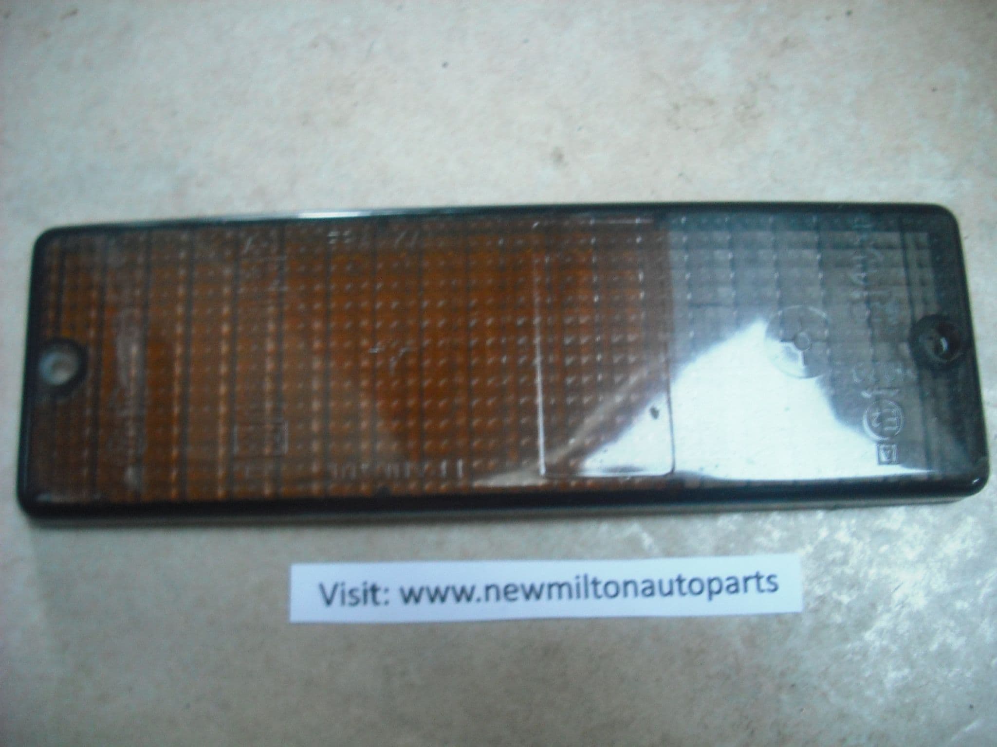 JAGUAR XJ6 AJ40 FRONT BUMPER INDICATOR AND SIDE LIGHT LENS FRANKANI