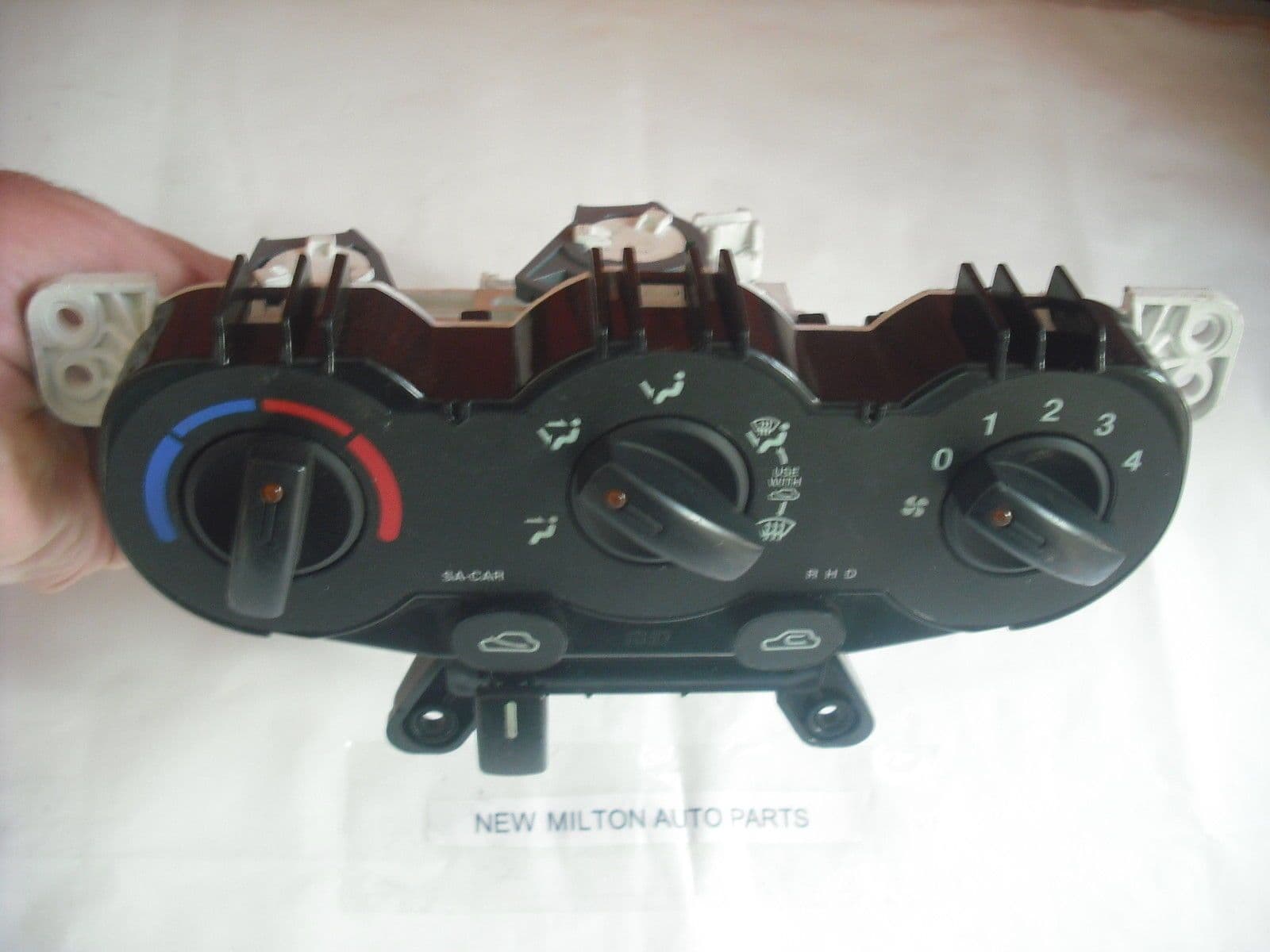 KIA PICANTO A/C HEATER CONTROL PANEL