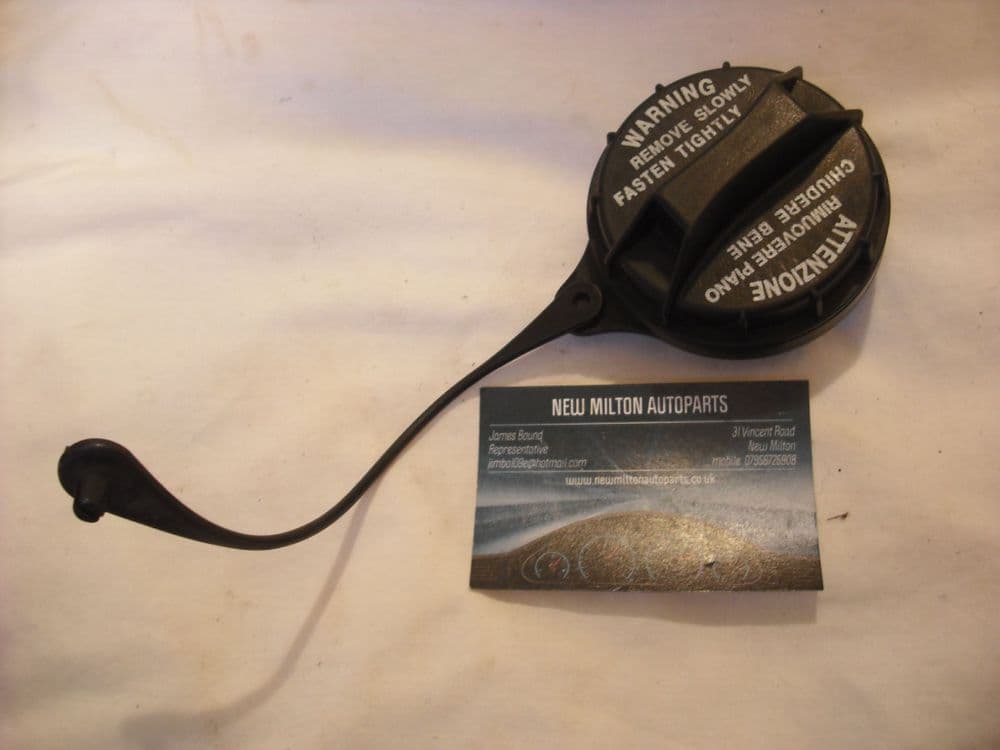 KIA RIO MK1 A GENUINE KIA PETROL FUEL CAP