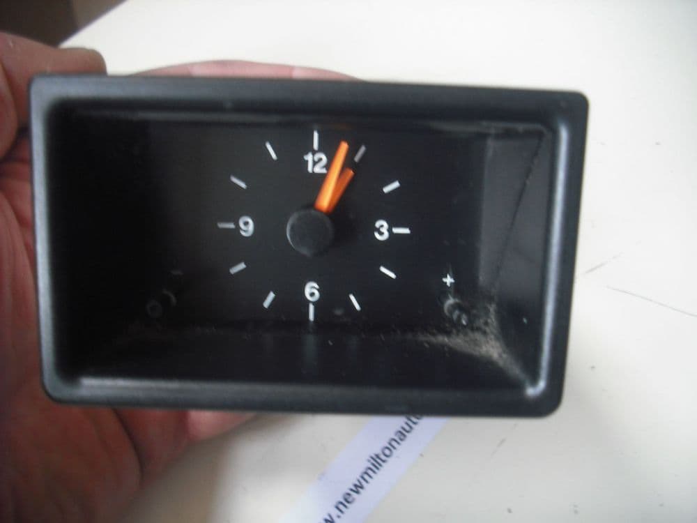 KIENZLE 435546 VOLVO 440 460 DASH MOUNTED ANALOGUE CLOCK