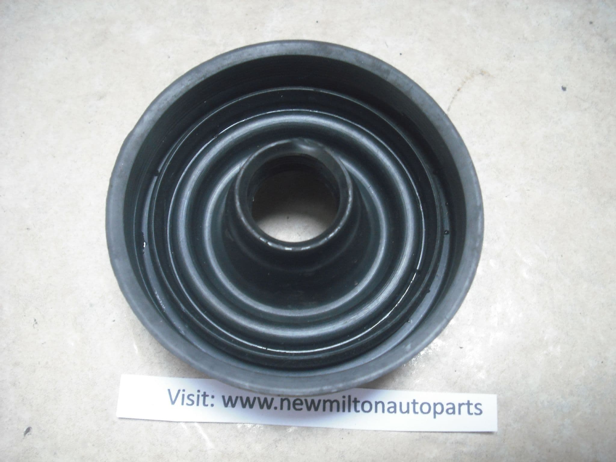 KOITO 99226-80008 MITSUBISHI PININ HEADLIGHT HEADLAMP MAIN BULB RUBBER ...