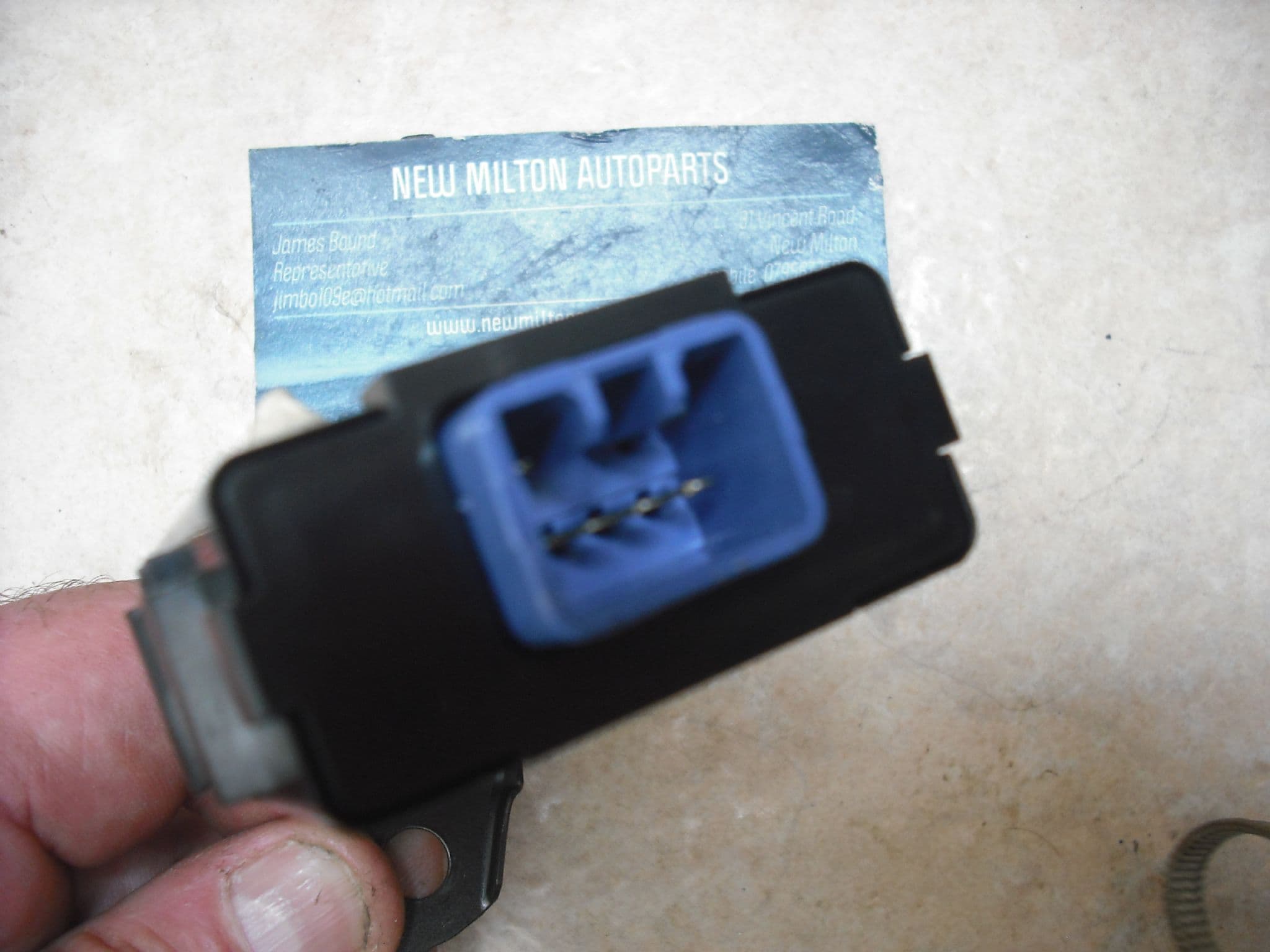 LEXUS GS300 MK1 POWER STEERING RELAY CONTROL MODULE 89650-30470 RHD CARS
