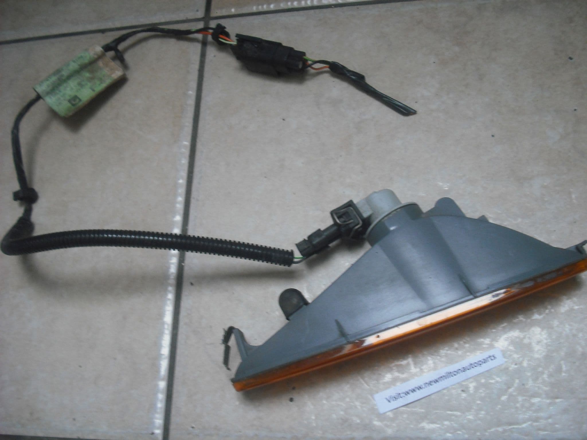 LNC 4800 AD RH A GENUINE JAGUAR X308 XJ8 FRONT BUMPER INDICATOR FLASHER ...