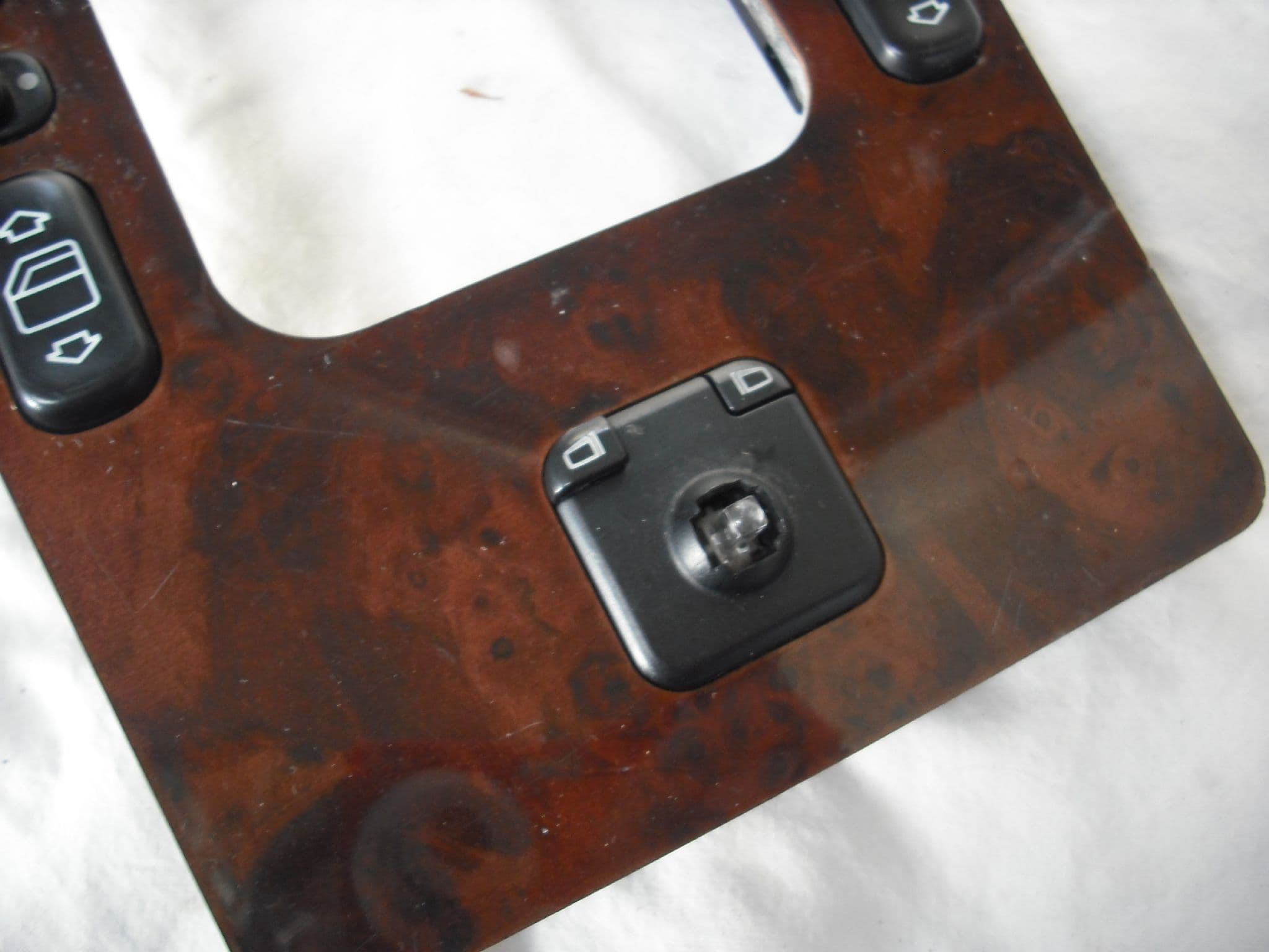 MERCEDES W202 C CLASS CENTER CONSOLE ELECTRIC WINDOW AND MIRROR SWITCH ...