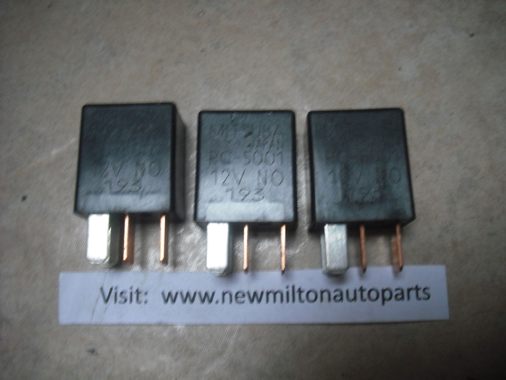 MITSUBA RC-5001 3 GENUINE SUBARU FORESTER RELAYS