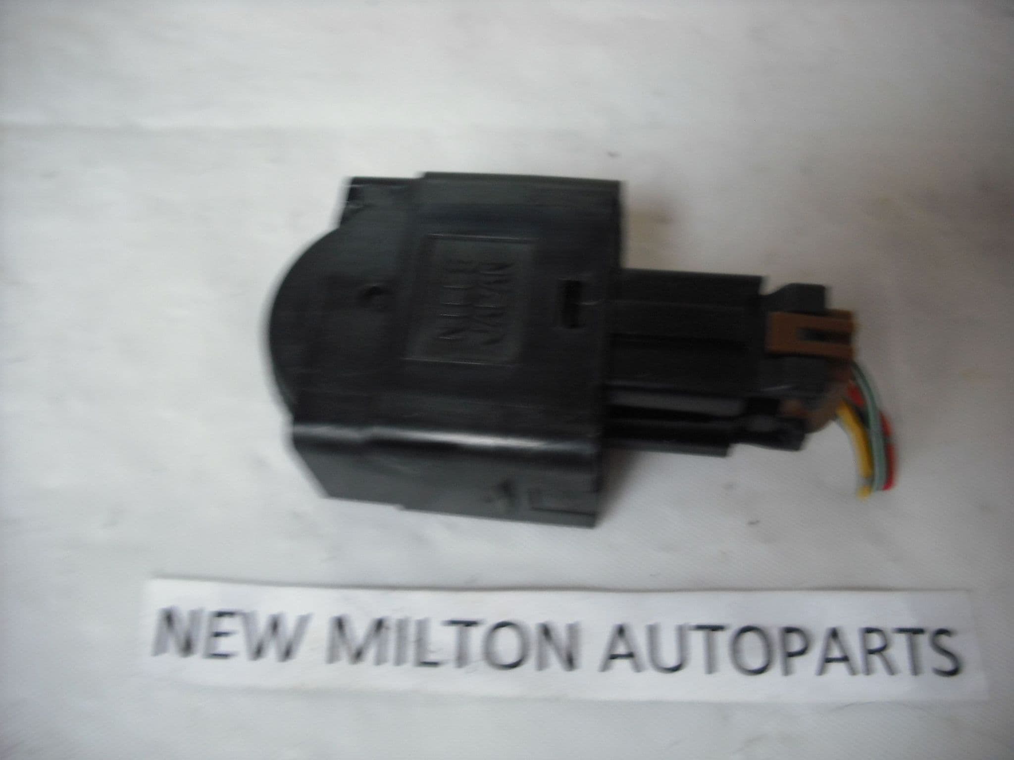MITSUBISHI GALANT HEADLIGHT HEIGHT LEVEL ADJUSTMENT SWITCH