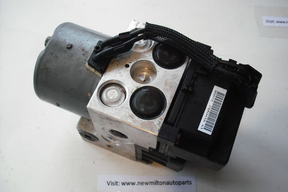 N068 43 7A0 110 000 31210 MAZDA MX5 ABS PUMP AND CONTROL MODULE