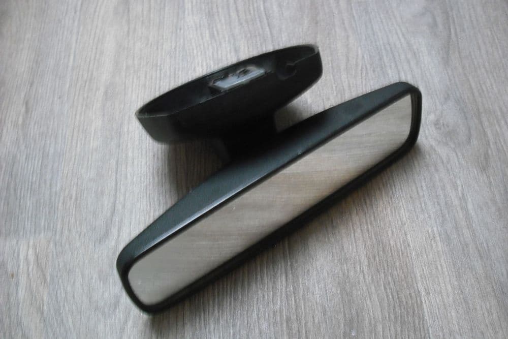 NISSAN MICRA K12 2003-2007 AN ORIGINAL MICRA K12 STANDARD REAR VIEW MIRROR