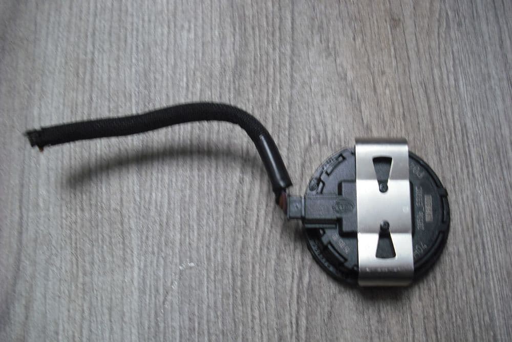 NISSAN QASHQAI J10 FRONT WINDOW WINDSCREEN RAIN SENSOR