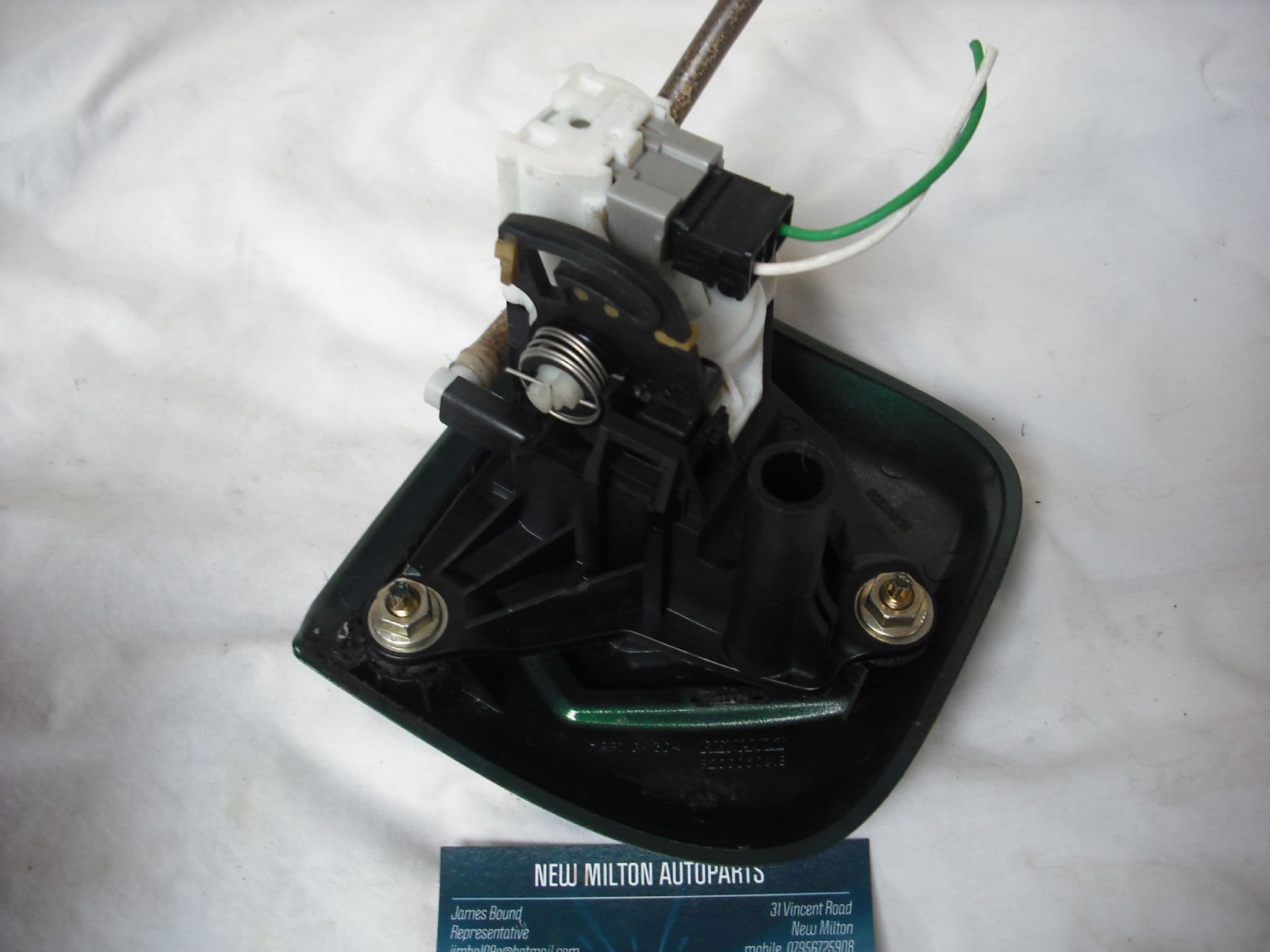 RENAULT CLIO MK2 REAR BOOT TRUNK BADGE / OPENING SWITCH WITH CENTRAL ...