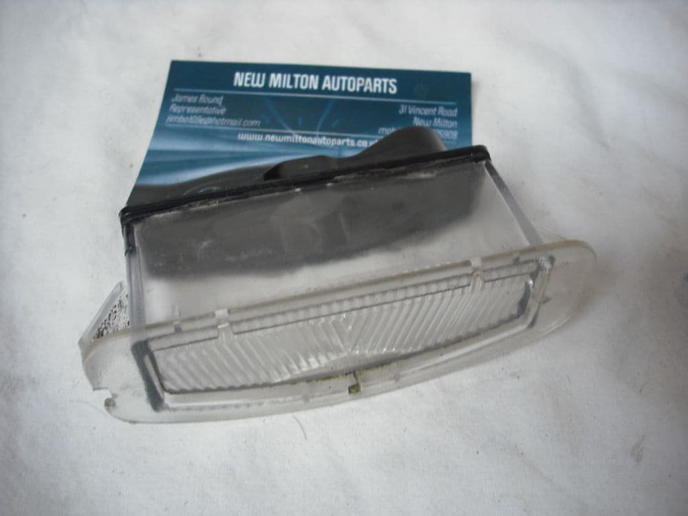 RENAULT KANGOO REAR BUMPER NUMBER PLATE ILLUMINATION LIGHT CASING