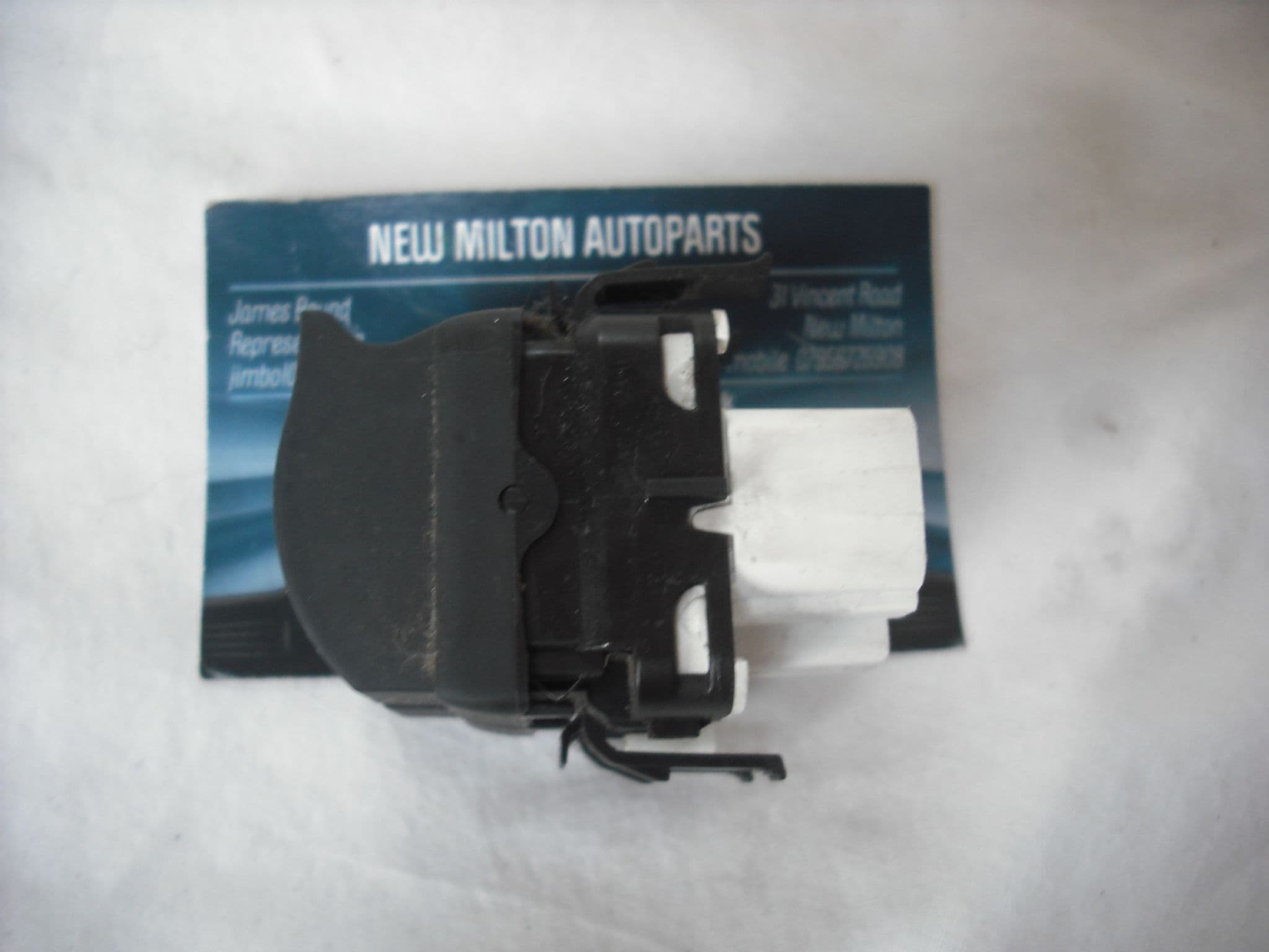 RENAULT LAGUNA 2 DRIVERS DOOR REAR DOORS ELECTRIC WINDOW SWITCHES WHITE ...