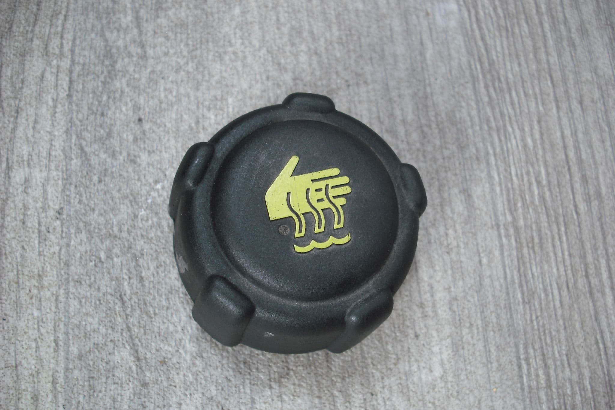 RENAULT MASTER MOVANO WATER COOLANT EXPANSION TANK FILLER CAP