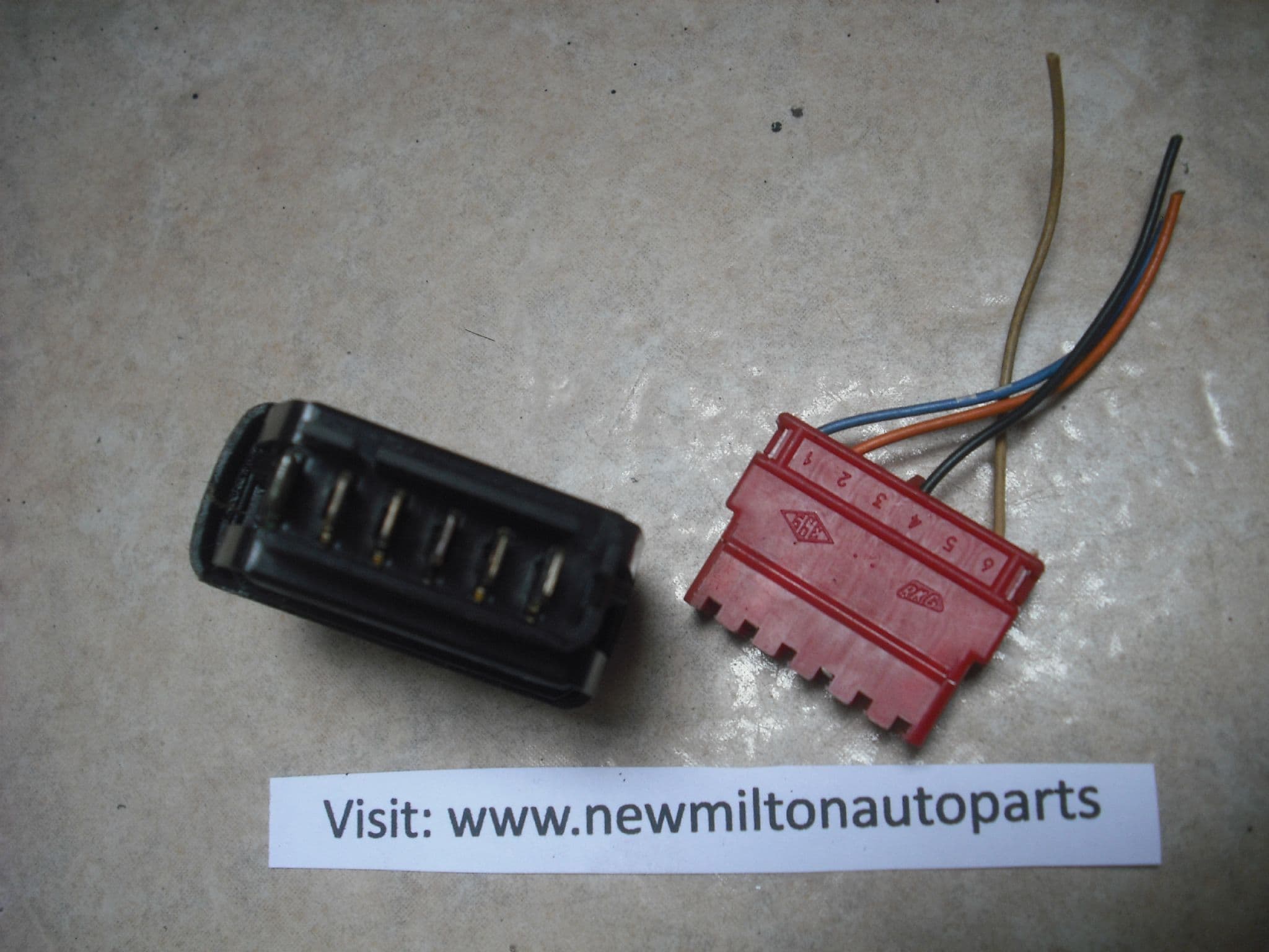 RENAULT SCENIC MEGANE AND CLIO ELECTRIC WINDOW SWITCH