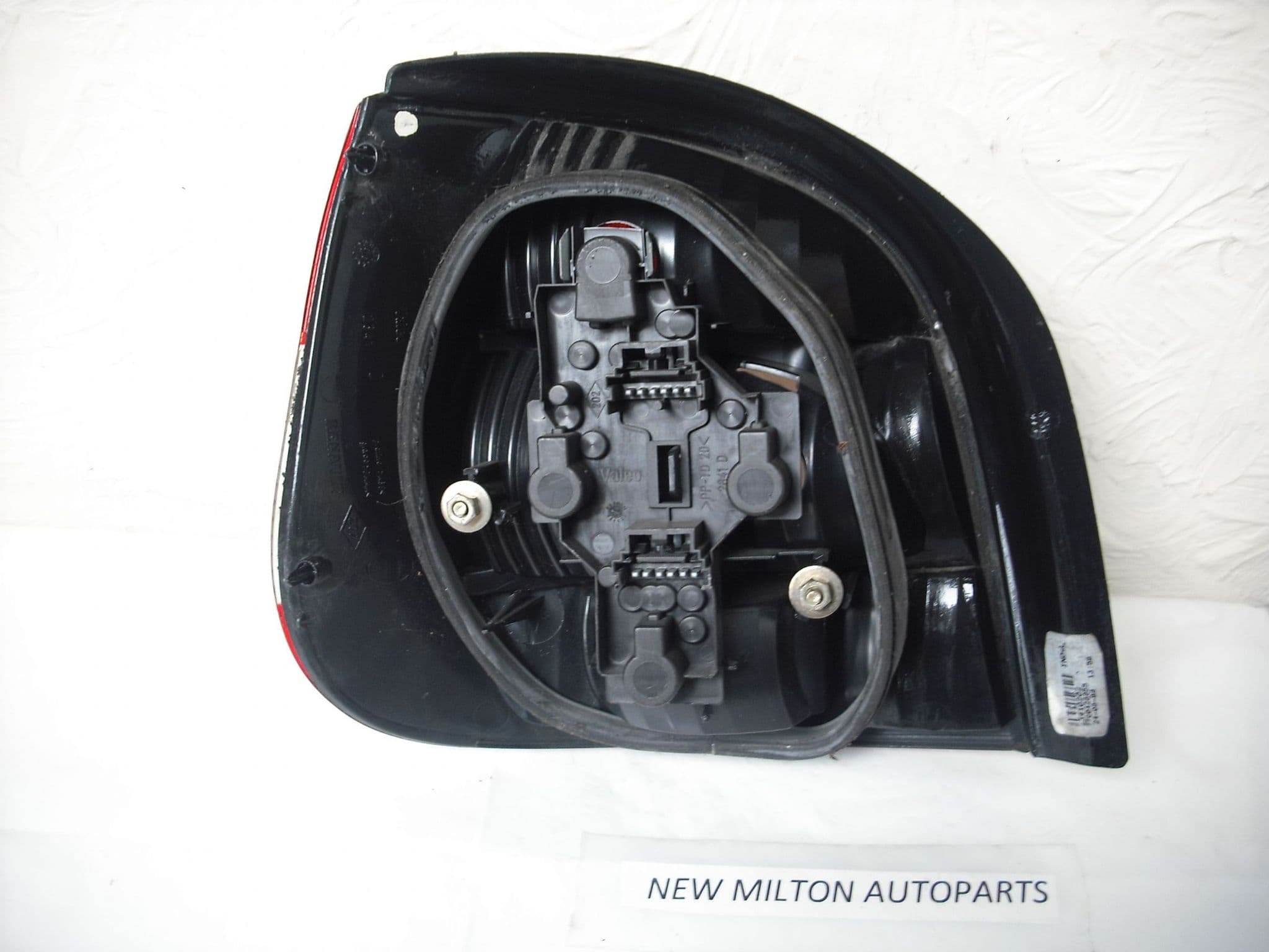 RENAULT SCENIC MK1 O/S REAR LIGHT RIGHT DRIVERS SIDE 1999-2003