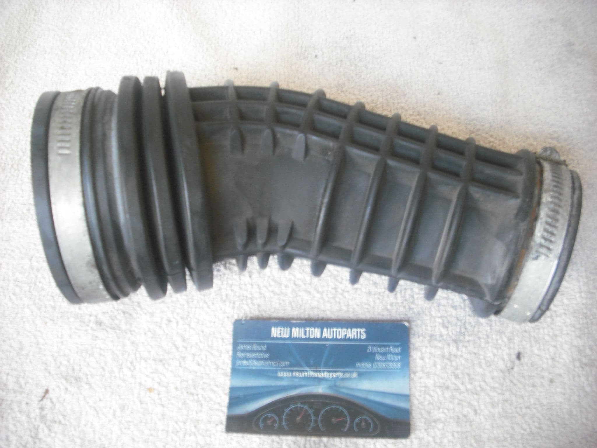 SAAB 95 9-5 2 0 AND 2 3 AIRFLOW METER INTAKE AIR HOSE AIRFLOW METER TO ...