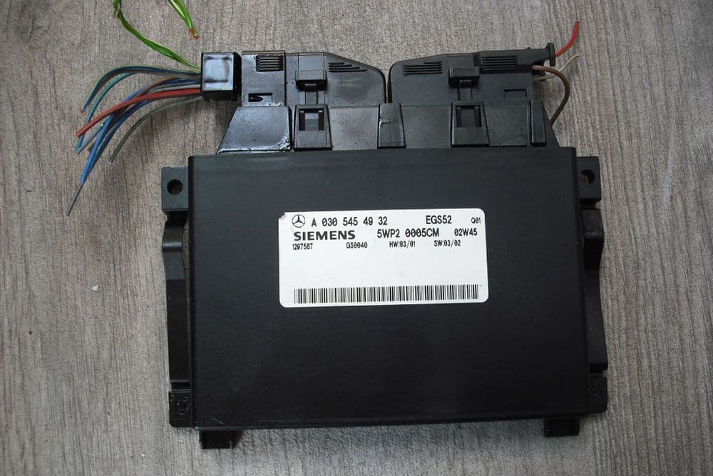 SIEMENS A0305454932 MERCEDES BENZ W210 E CLASS AUTO GEARBOX CONTROL MODULE