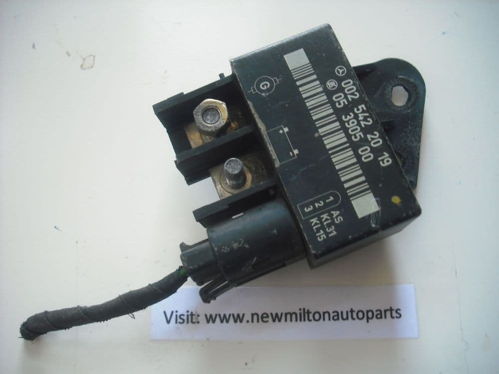 SOLD 002 542 20 19 MERCEDES BENZ R170 SLK CRASH SENSOR BATTERY CUT OFF ...