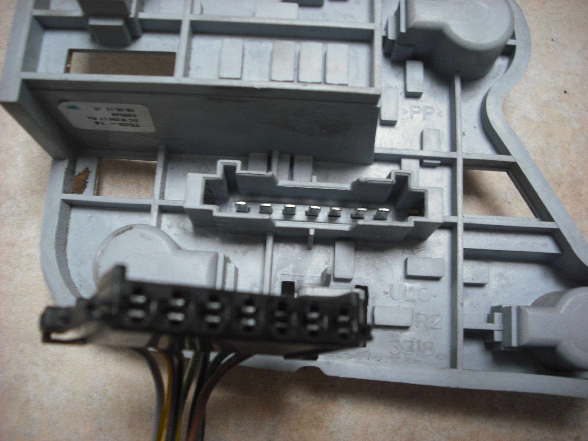 SOLD 3318 A GENUINE MERCEDES BENZ W203 REAR LIGHT BULB HOLDER AND ...