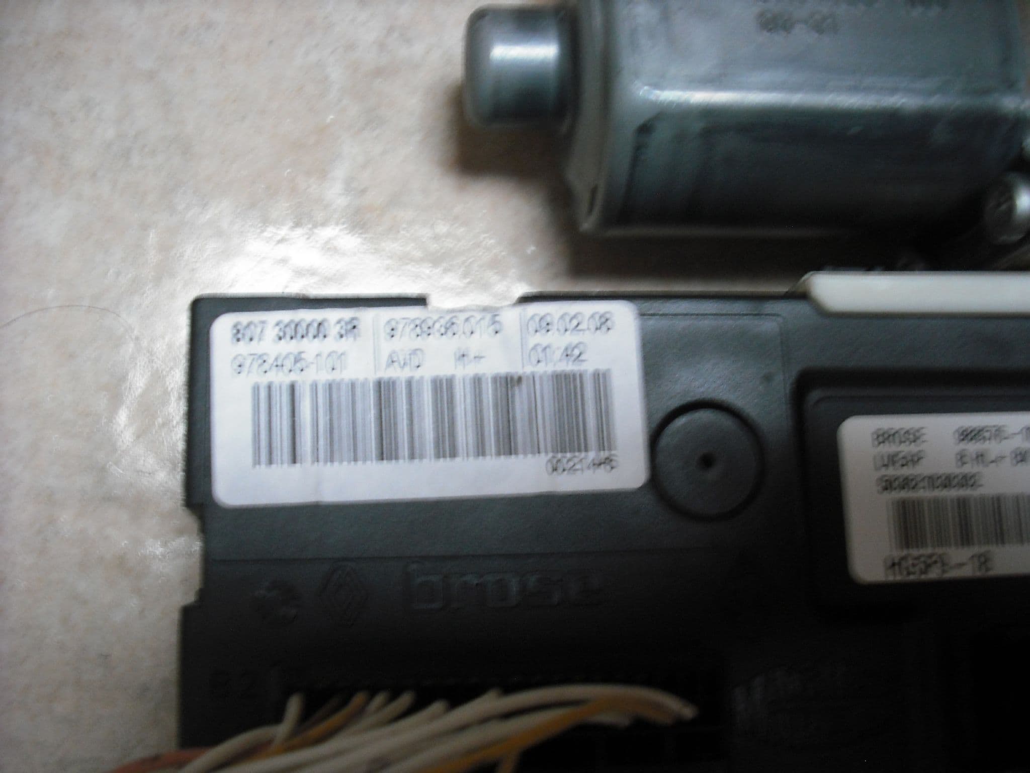 sold 807 30000 3R RENAULT LAGUNA MK3 FRONT DRIVERS DOOR ELECTRIC WINDOW ...