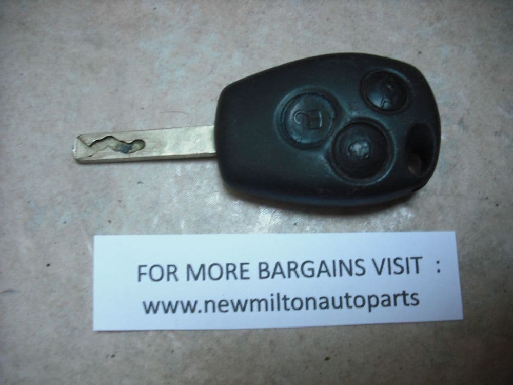 SOLD A GENUINE RENAULT CLIO MK3 REMOTE CENTRAL LOCKING KEY FOB