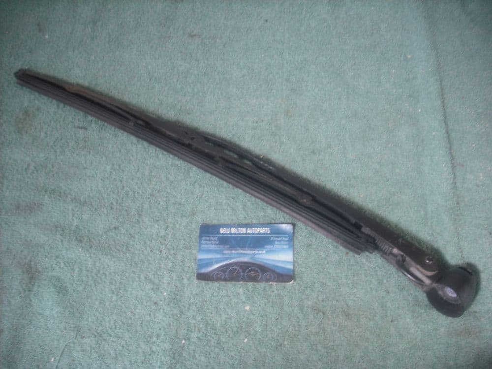 SOLD A2038201544 A GENUINE MERCEDES BENZ W203 C180 C200 C220 ESTATE ...