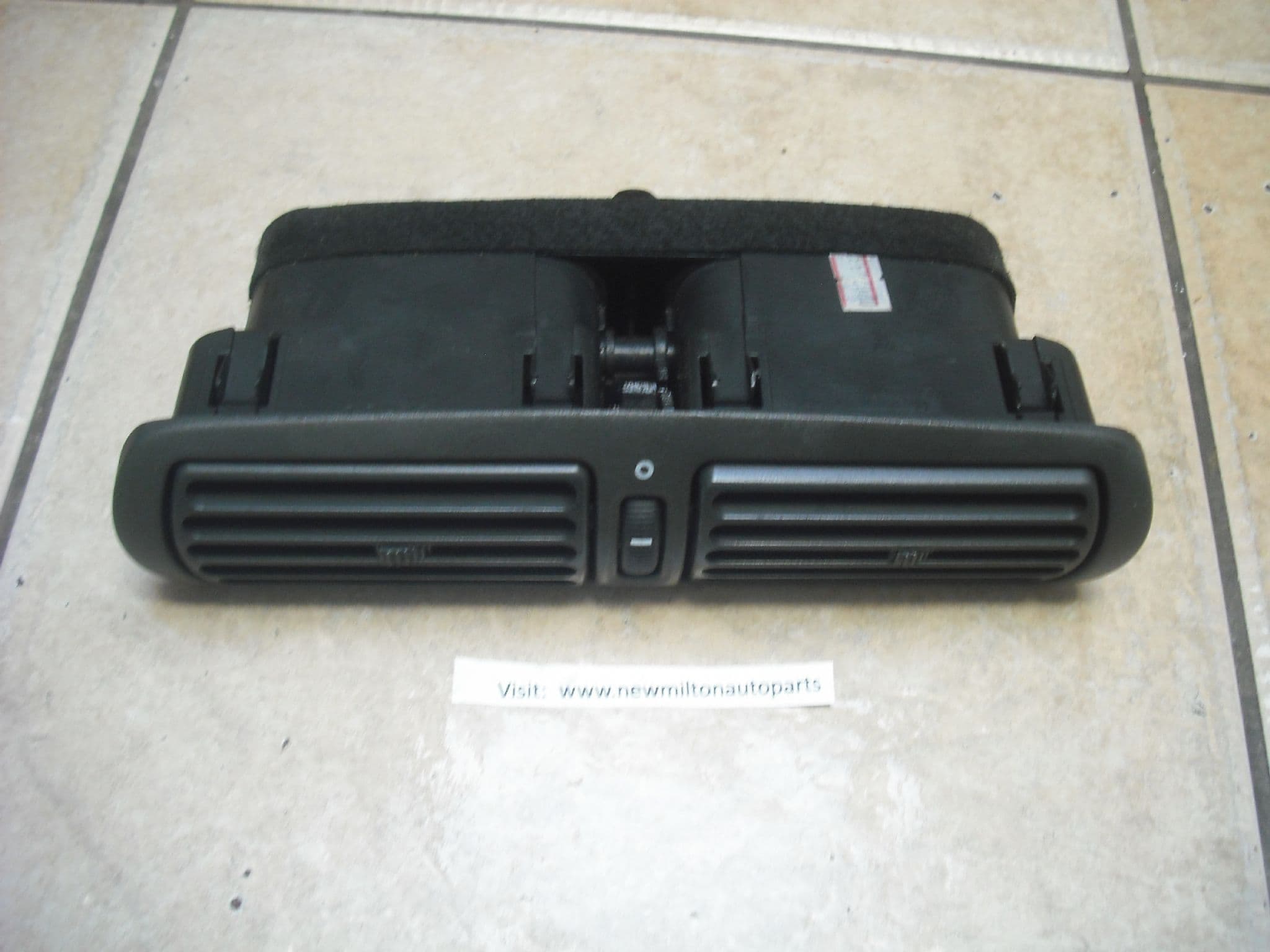 sold ALFA ROMEO SPIDER 916 CENTRAL DASH HEATER FAN BLOWER VENTS