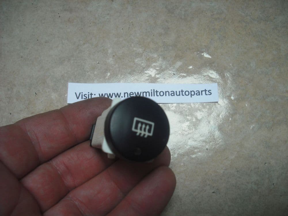 SOLD CITROEN BERLINGO HEATED REAR WINDOW DEMISTER SWITCH