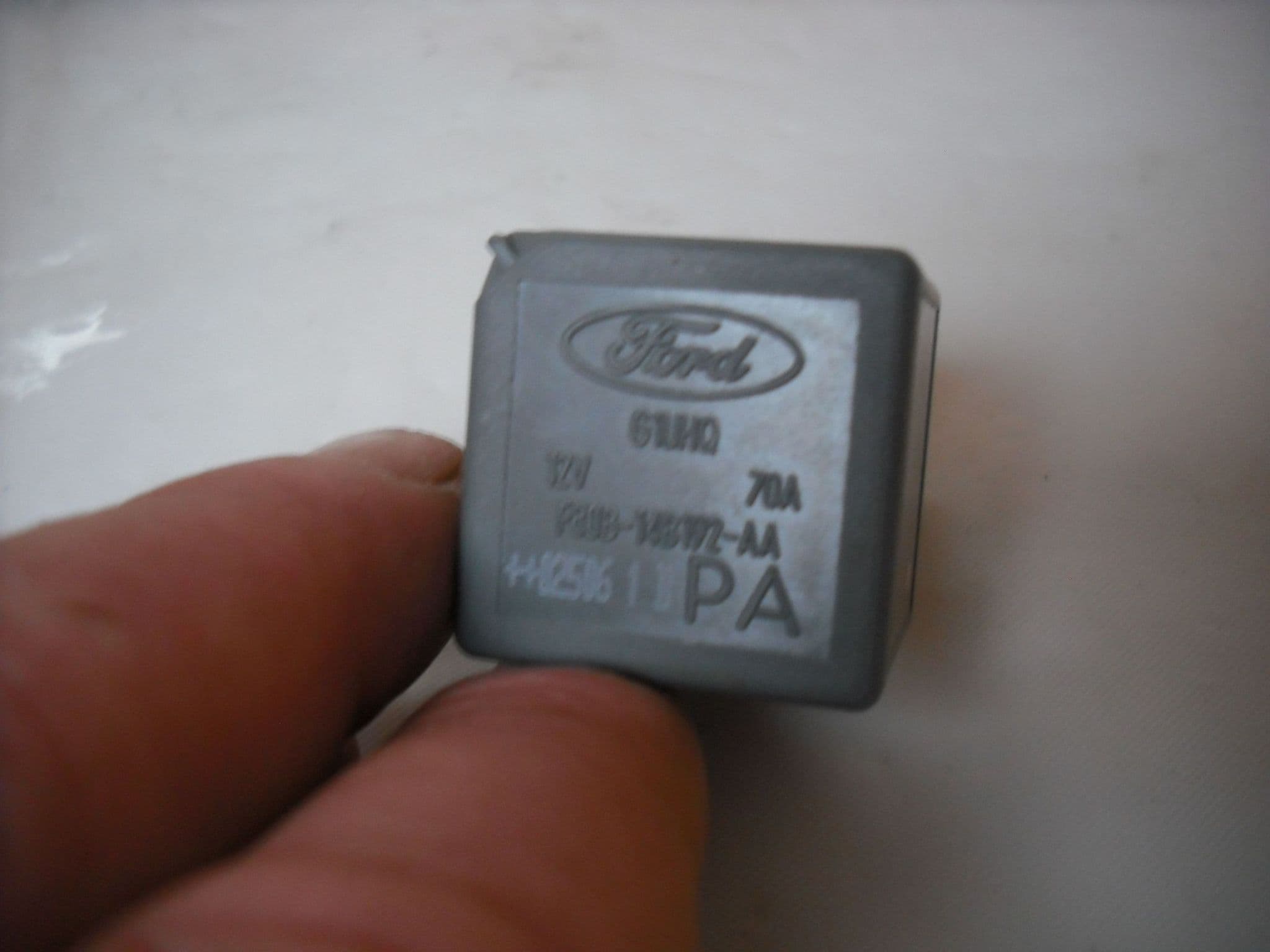 SOLD FORD COUGAR GROUP OF 3 RELAYS NUMBERED F80B-14B192-AA