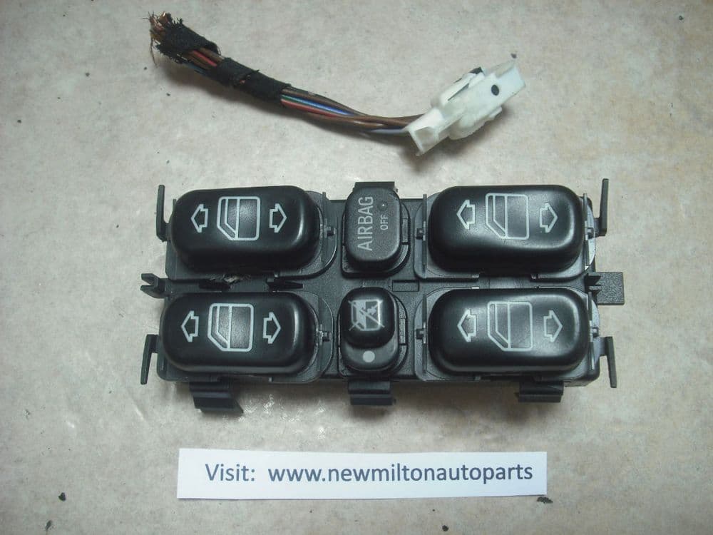 SOLD MERCEDES W168 A140 A160 CLASS ELECTRIC WINDOW SWITCH PACK 4 WAY ...