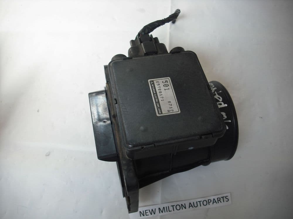 SOLD MITSUBISHI GALANT AIRFLOW MASS MAF METER SENSOR 501 E5T08171