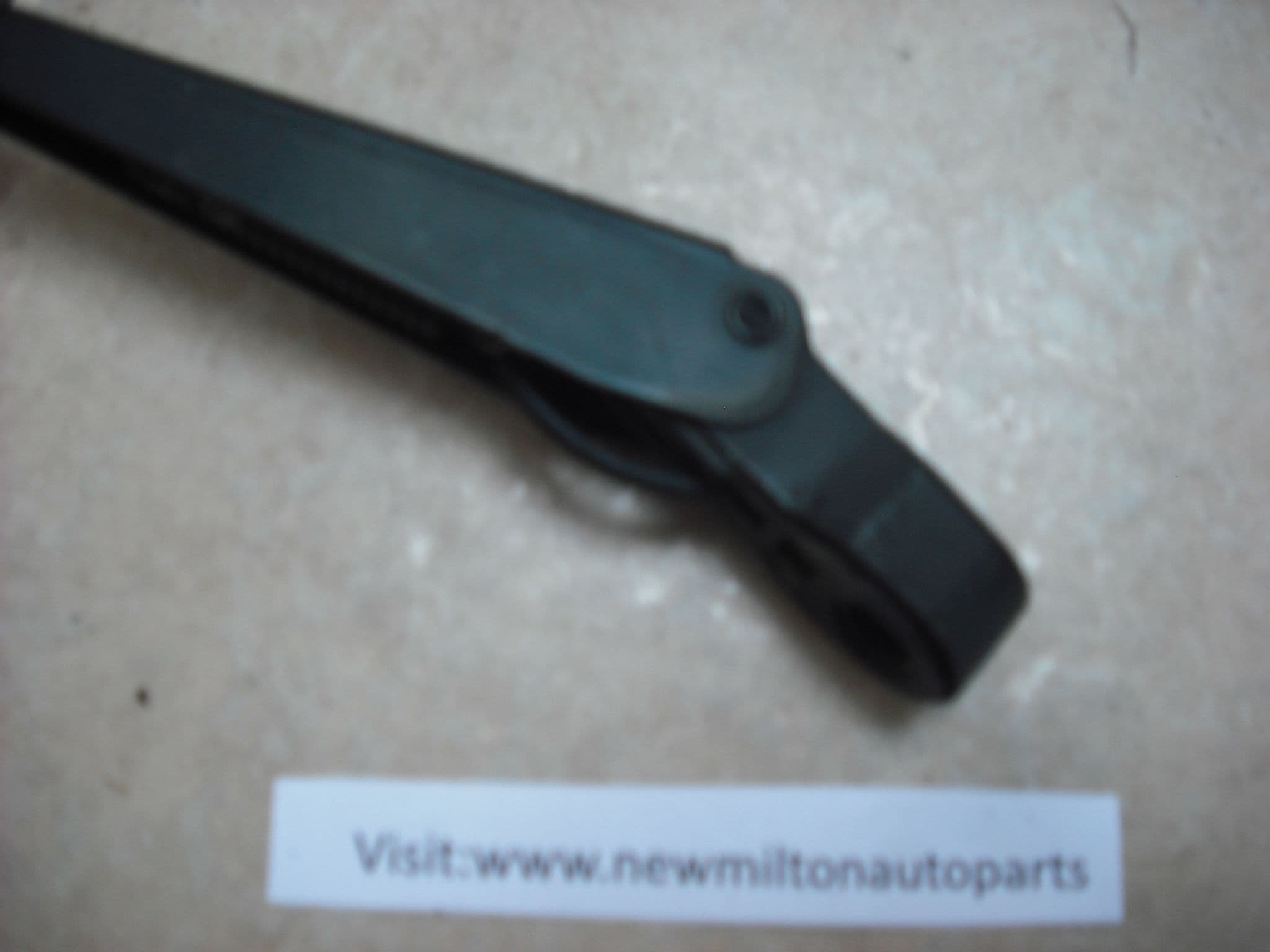 SOLD NISSAN MICRA K11 REAR WINDOW WIPER ARM AND BLADE