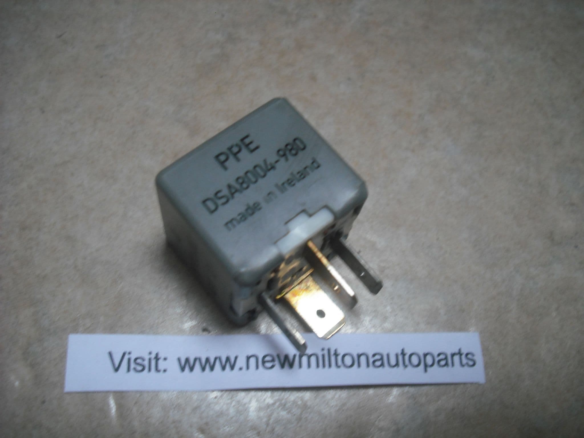 SOLD SOLD 899316000 DSA8004-980 214 ALFA ROMEO 916 SPIDER GTV ...