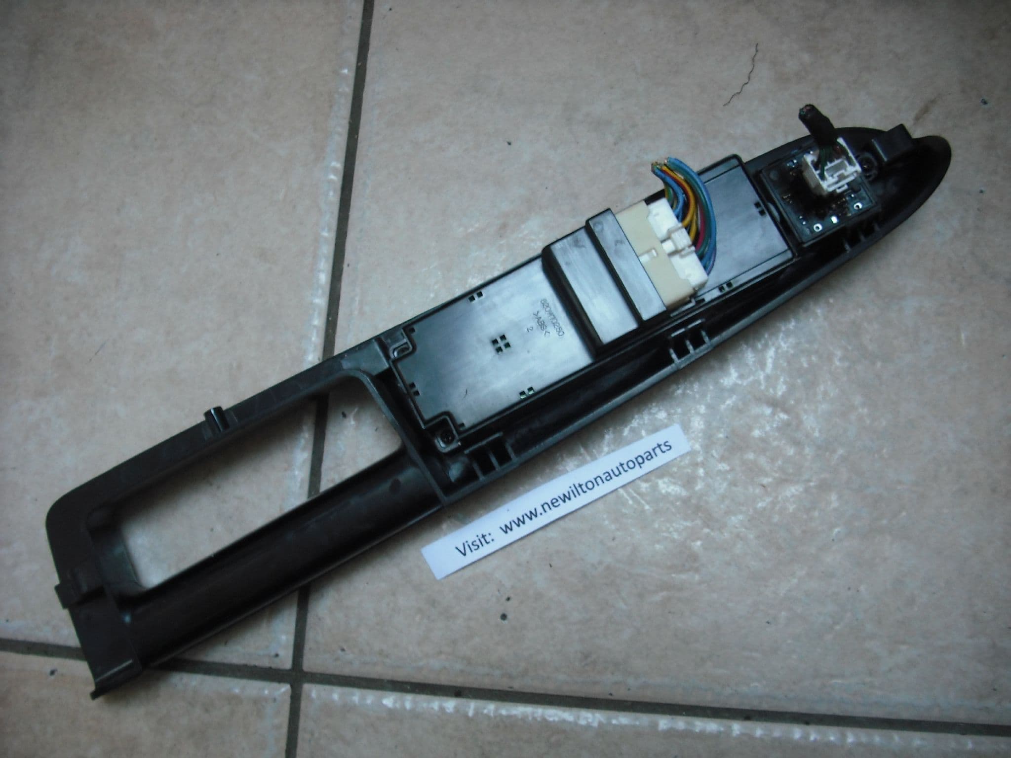 SOLD SOLD A GENUINE KIA RIO MK1 DRIVERS DOOR ELECTRIC WINDOW AND DOOR ...