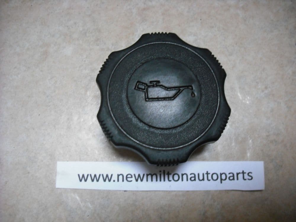 SOLD SOLD A GENUINE MAZDA RX-8 RX8 ENGINE OIL FILLER CAP