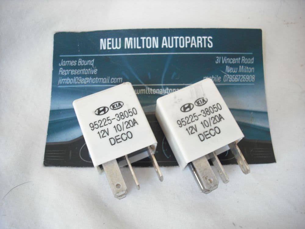 SOLD SOLD GENUINE HYUNDAI MATRIX AND TRAJET RELAYS 95225-38050 12V 10 ...