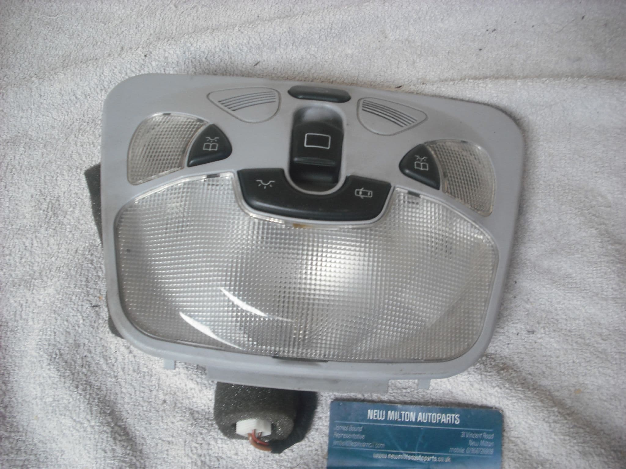 sold sold GENUINE MERCEDES BENZ W203 C LASS INTERIOR ROOL LIGHT LAMP ...